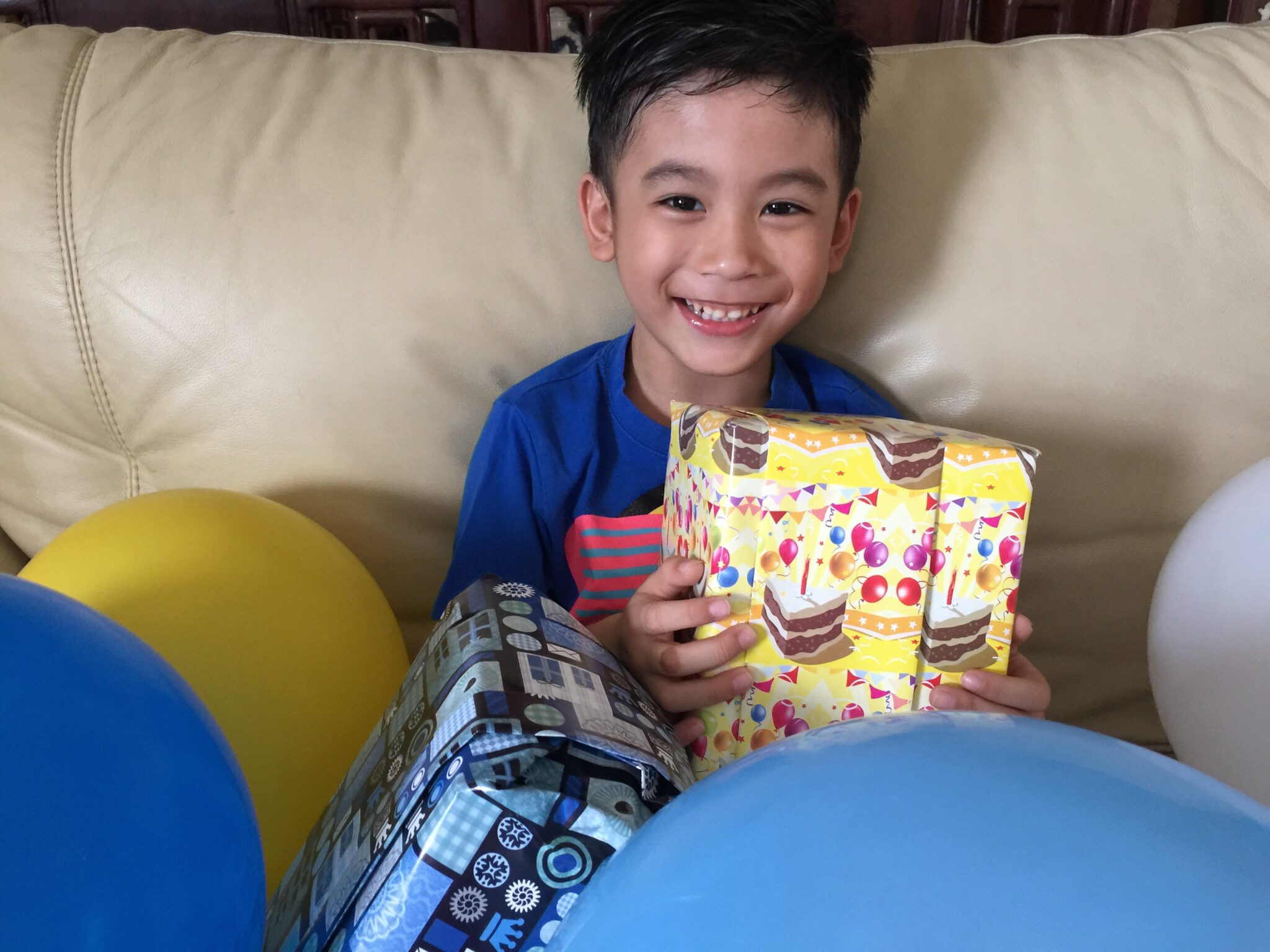 10 Effective Strategies for Raising Happy and Well-adjusted Children ...